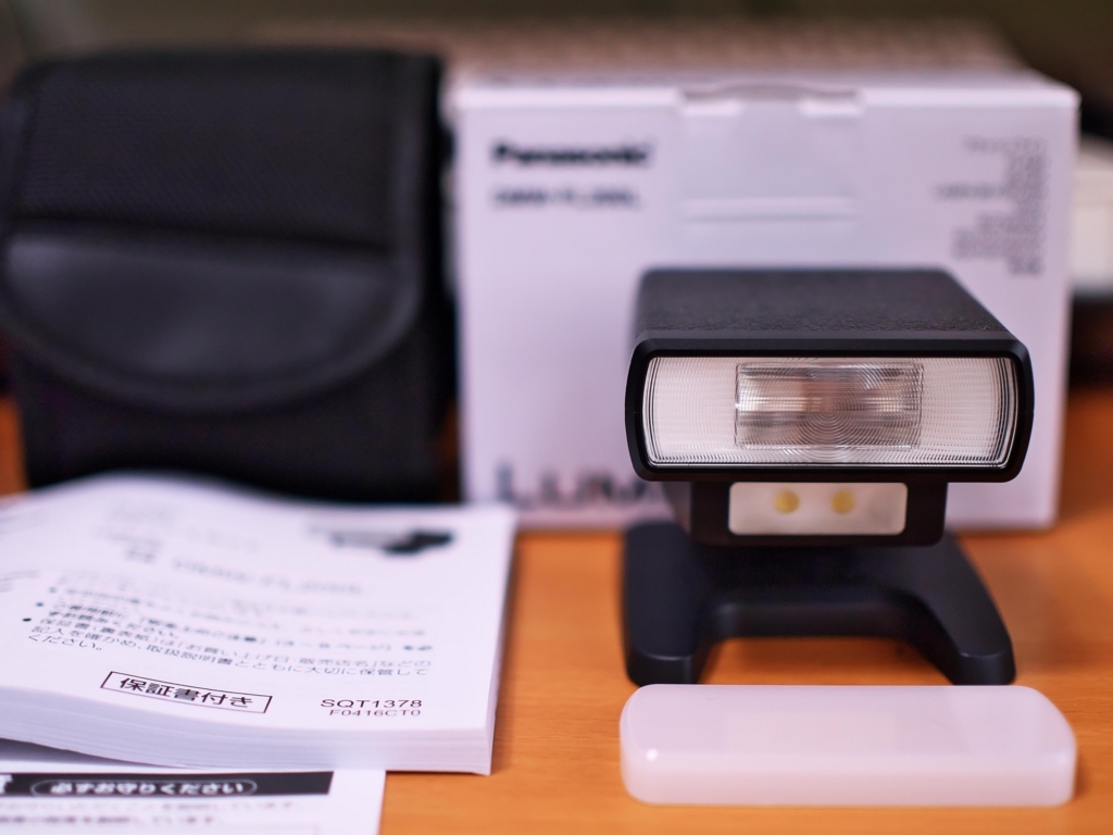 DMW-FL200Lを購入して使ってみた感想（レビュー）と簡単な作例。